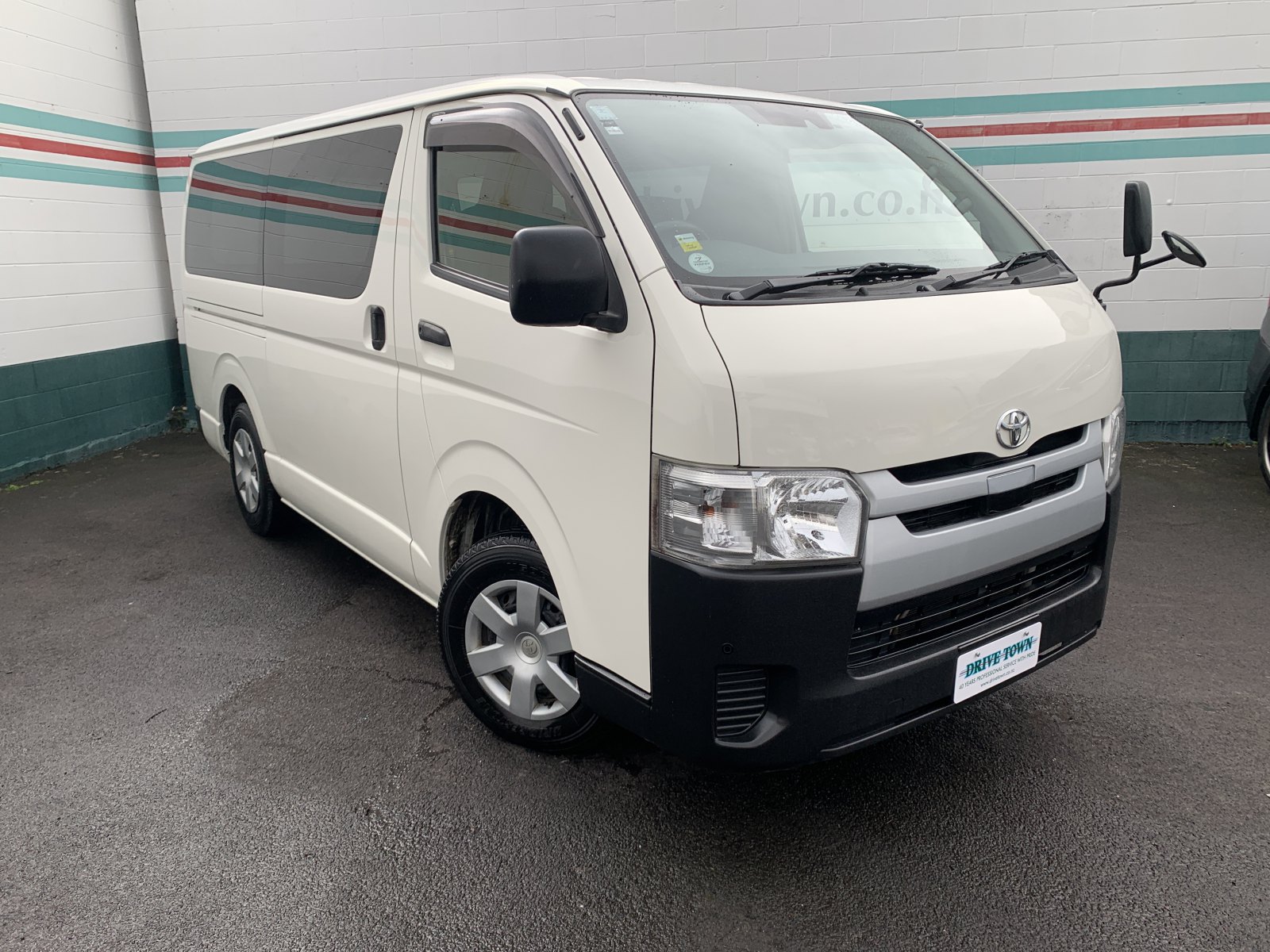 DRIVE TOWN | Vehicles | New And Used Vehicles for Sales